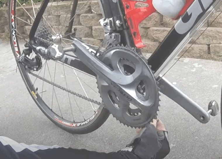 Why Your Bike Chain Keeps Falling Off + Causes and Solutions ...
